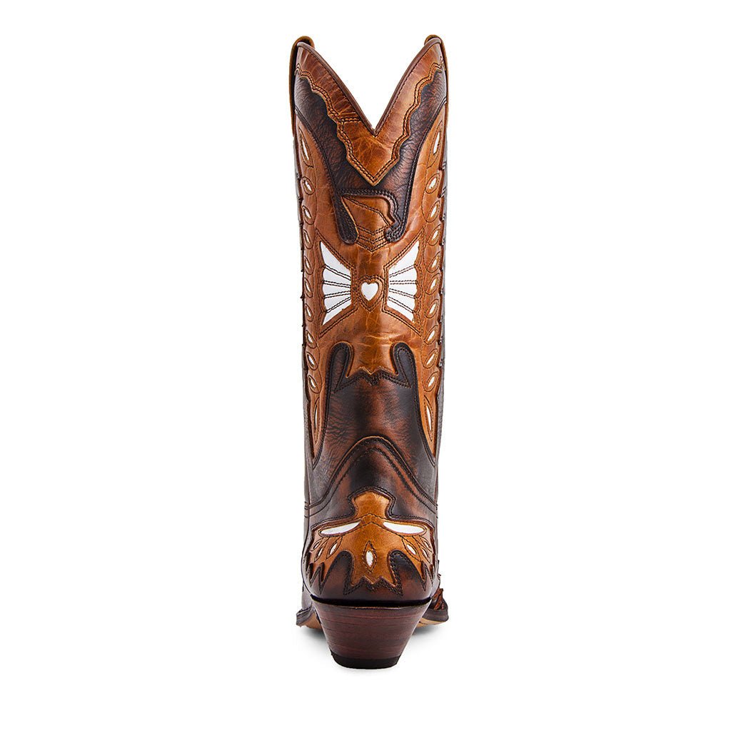 6990 Cuervo Britnes Fl. Marron-Laca Camel – Sendra Boots